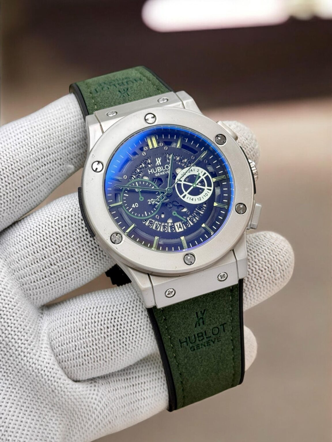 Hublot Geneve Chronograph Watch – brandedzone.in